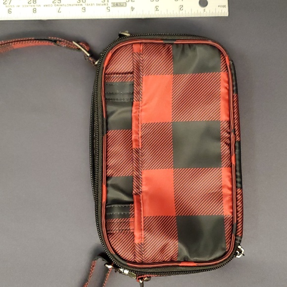 lug | Bags | Lug Roundabout 2 Euc Buffalo Check Red | Poshmark